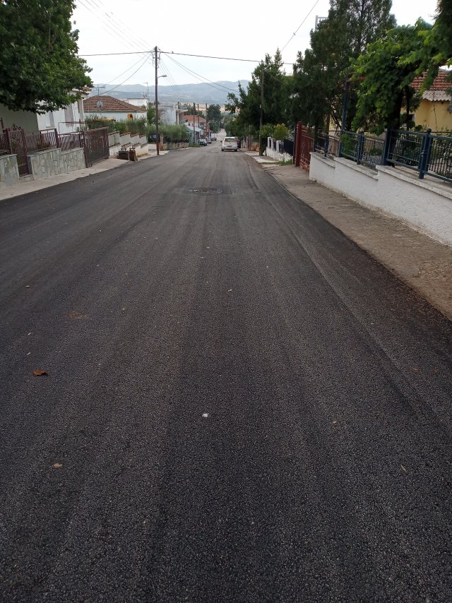 ΤΡΕΧΟΥΝ ΟΙ ΑΣΦΑΛΤΟΣΤΡΩΣΕΙΣ ΜΕΣΑ ΣΤΗΝ ΠΟΛΗ ΚΑΙ ΣΤΑ ΧΩΡΙΑ – Δήμος Κιλκίς