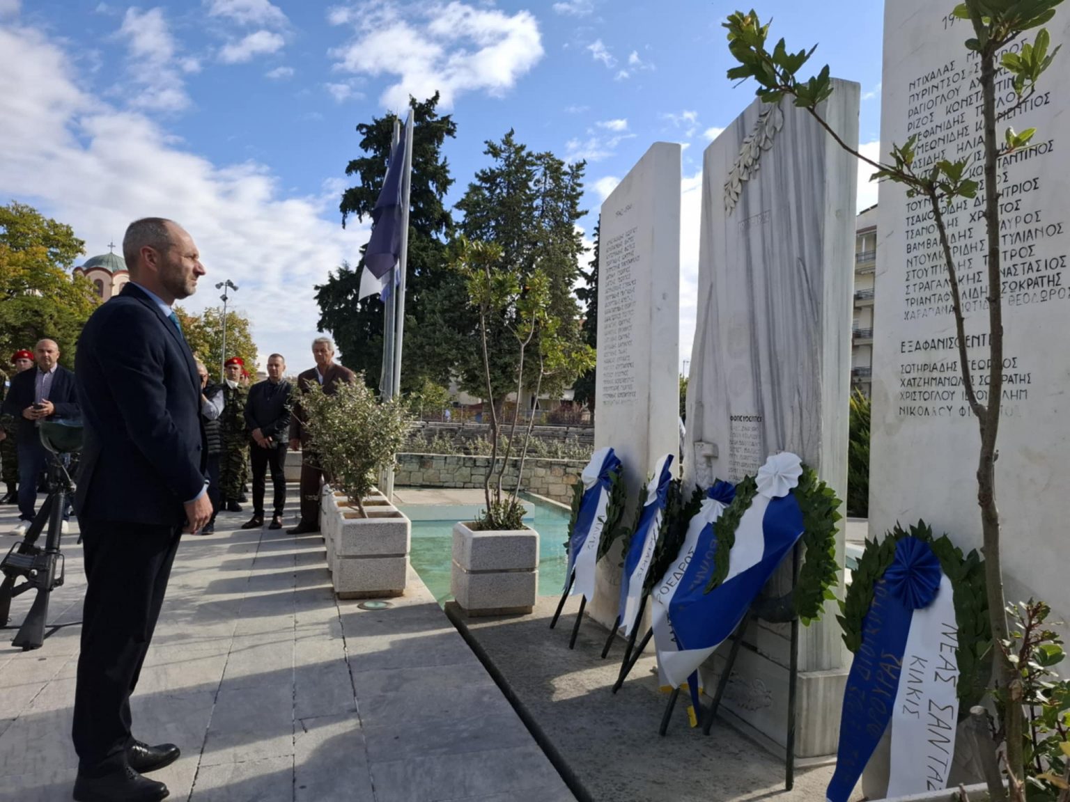 ΣΤΙΣ ΕΚΔΗΛΩΣΕΙΣ ΓΙΑ ΤΗΝ ΗΜΕΡΑ ΜΝΗΜΗΣ ΤΟΥ ΜΑΚΕΔΟΝΙΚΟΥ ΑΓΩΝΑ Ο ΔΗΜΑΡΧΟΣ ...